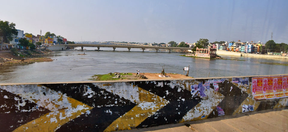 南インド事情：Madurai，Vigai River