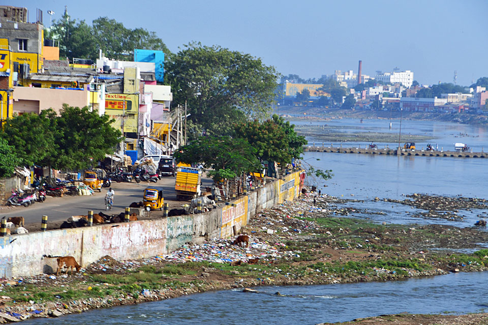 南インド事情：Madurai，Vigai River
